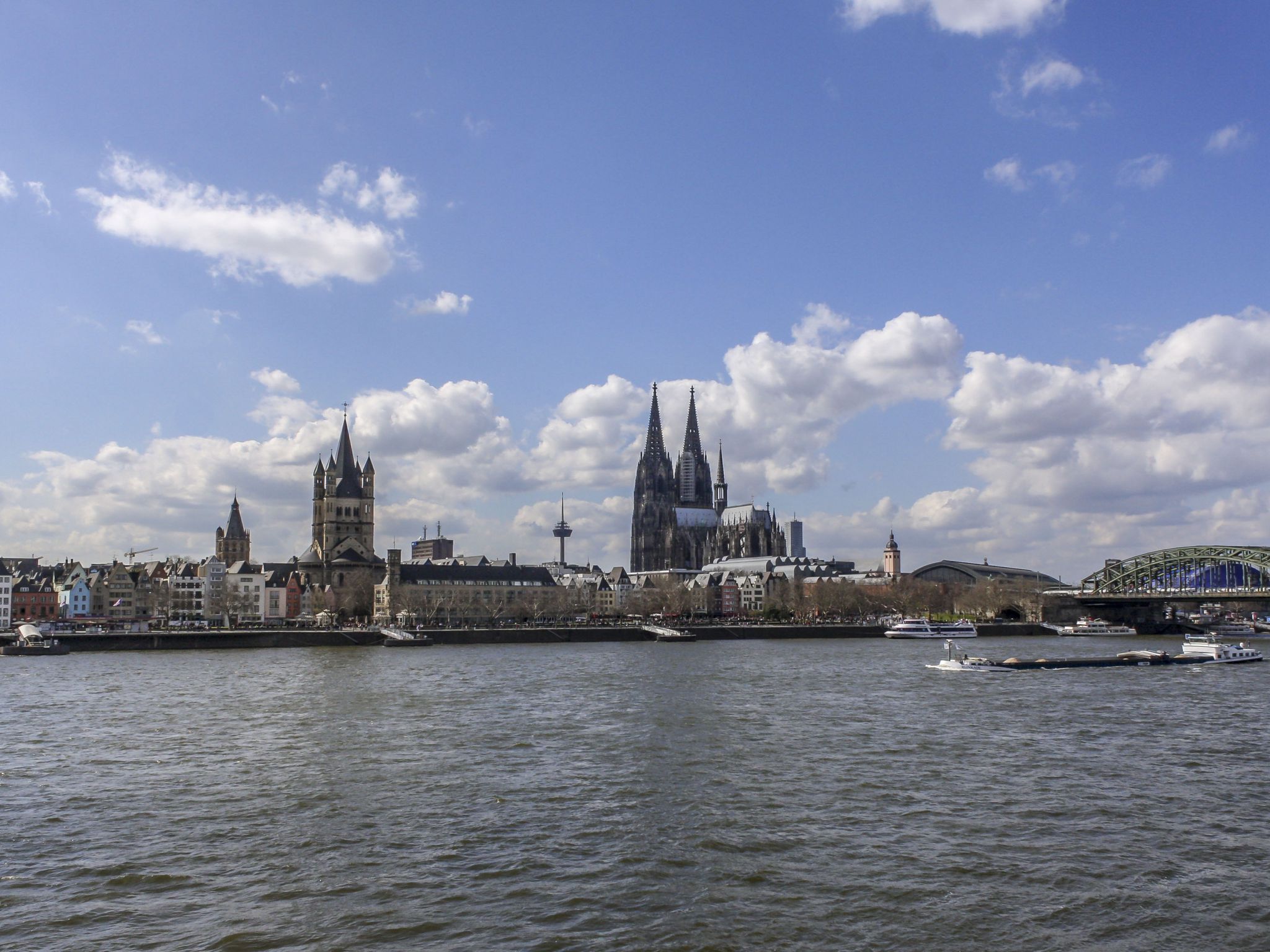 Köln Altstadt – Hintergrundbilder.de
